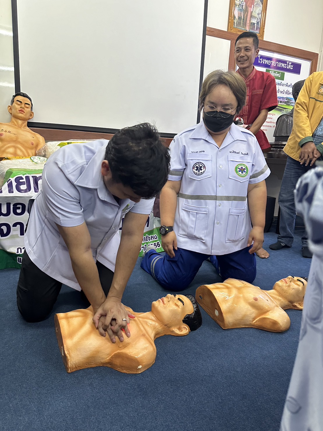 กยท. มอบหุ่นยางฝึก CPR โรงพยาบาลพะโต๊ะ จ.ชุมพรดันผลิตภัณฑ์แปรรูปยาง ...